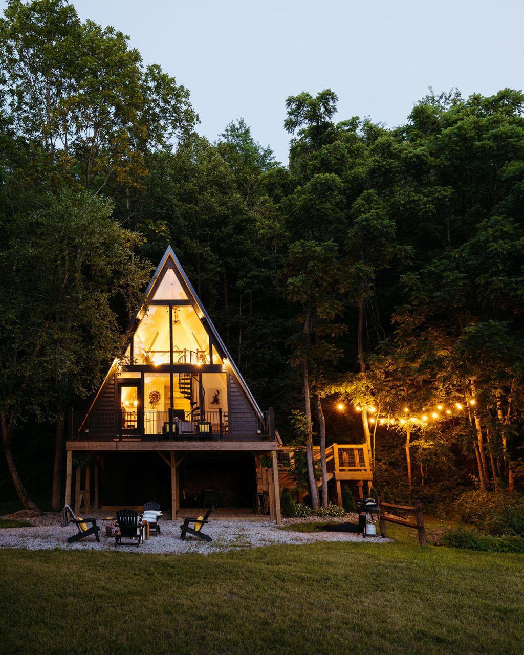Luxury Elevated A-Frame Cabins - Heart Of It All Cabins Hocking H